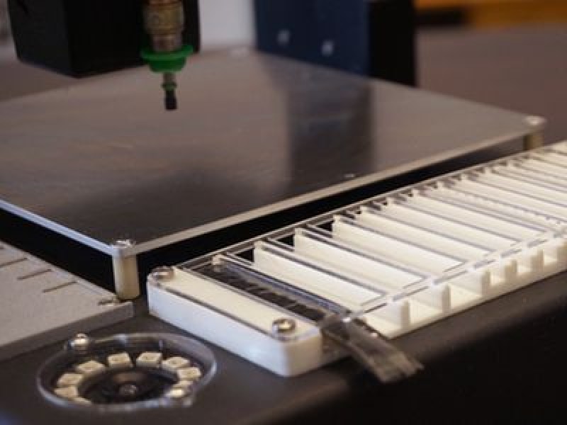 Prototipadora de Circuito Impresso BotFactory Série SV2